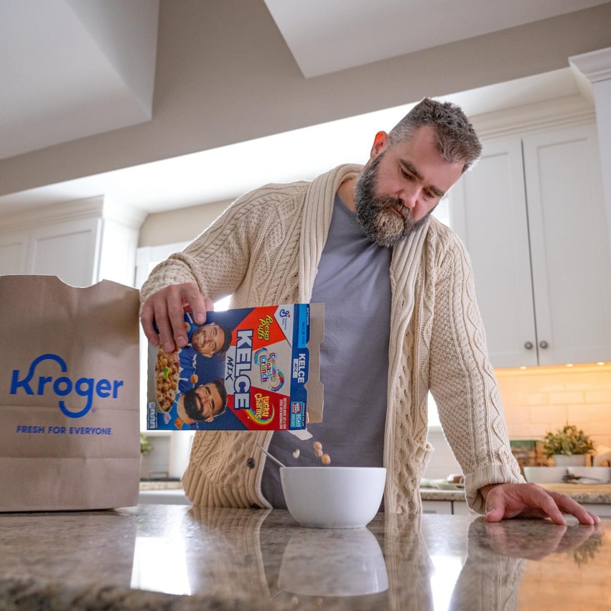 Jason Kelce Height & Weight: How Tall is the NFL Star - Fashion Ticky